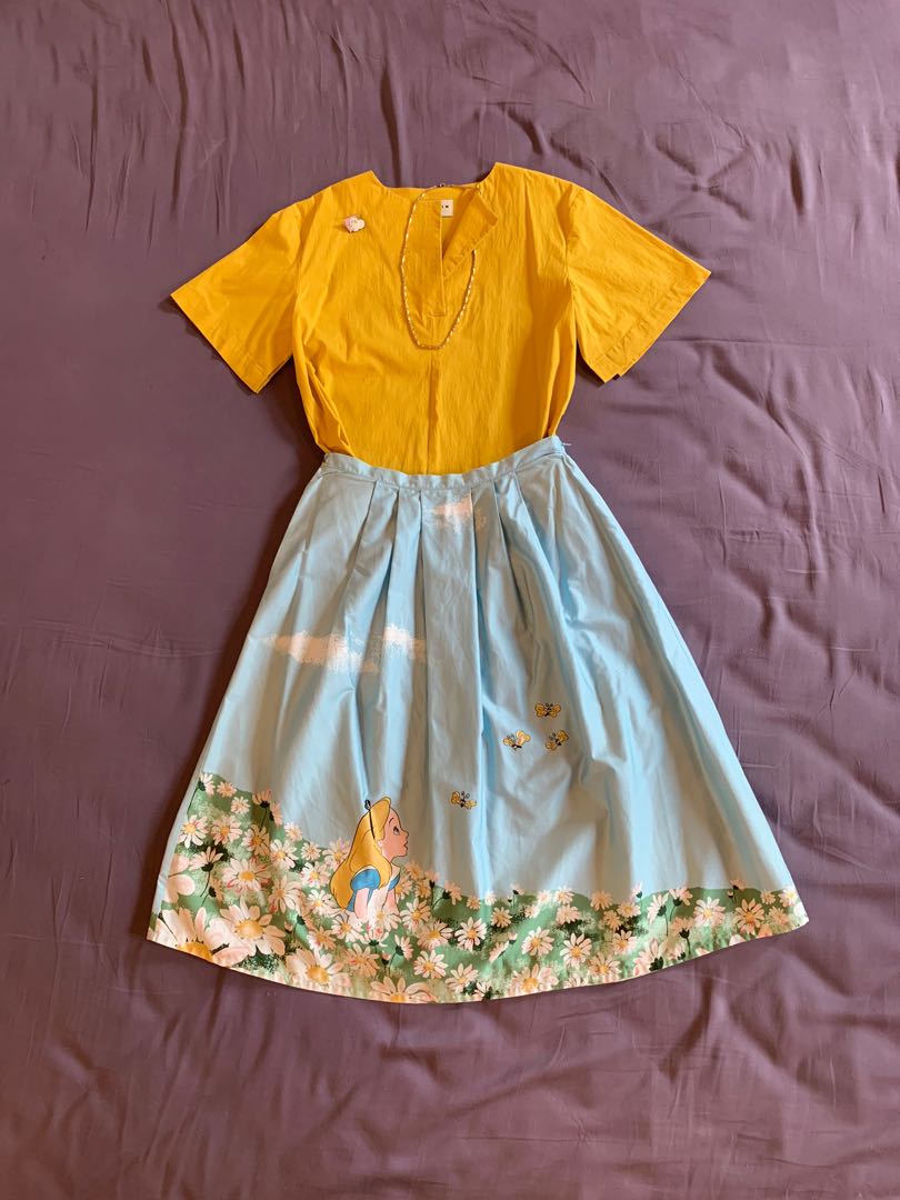 Sabrina Goh, Women's Fashion, Tops, Blouses on Carousell
