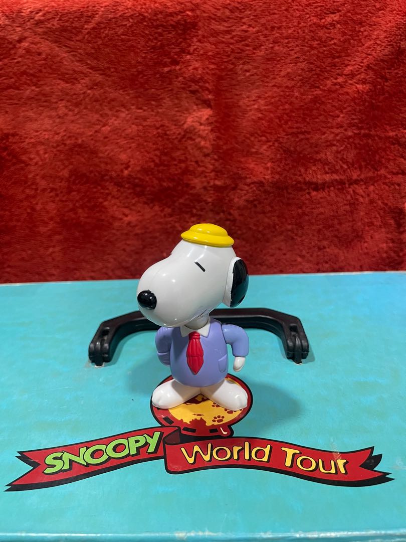 Snoopy World Tour 1 Mcdonalds 1999, Hobbies & Toys, Toys & Games on ...