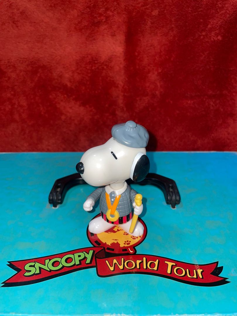 Snoopy World Tour 1 Mcdonalds 1999, Hobbies & Toys, Toys & Games on ...