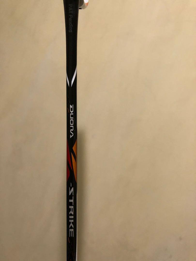 羽毛球拍yonex duora z strike, 運動產品, 運動與體育, 運動與體育 - 球拍和球類運動 - Carousell