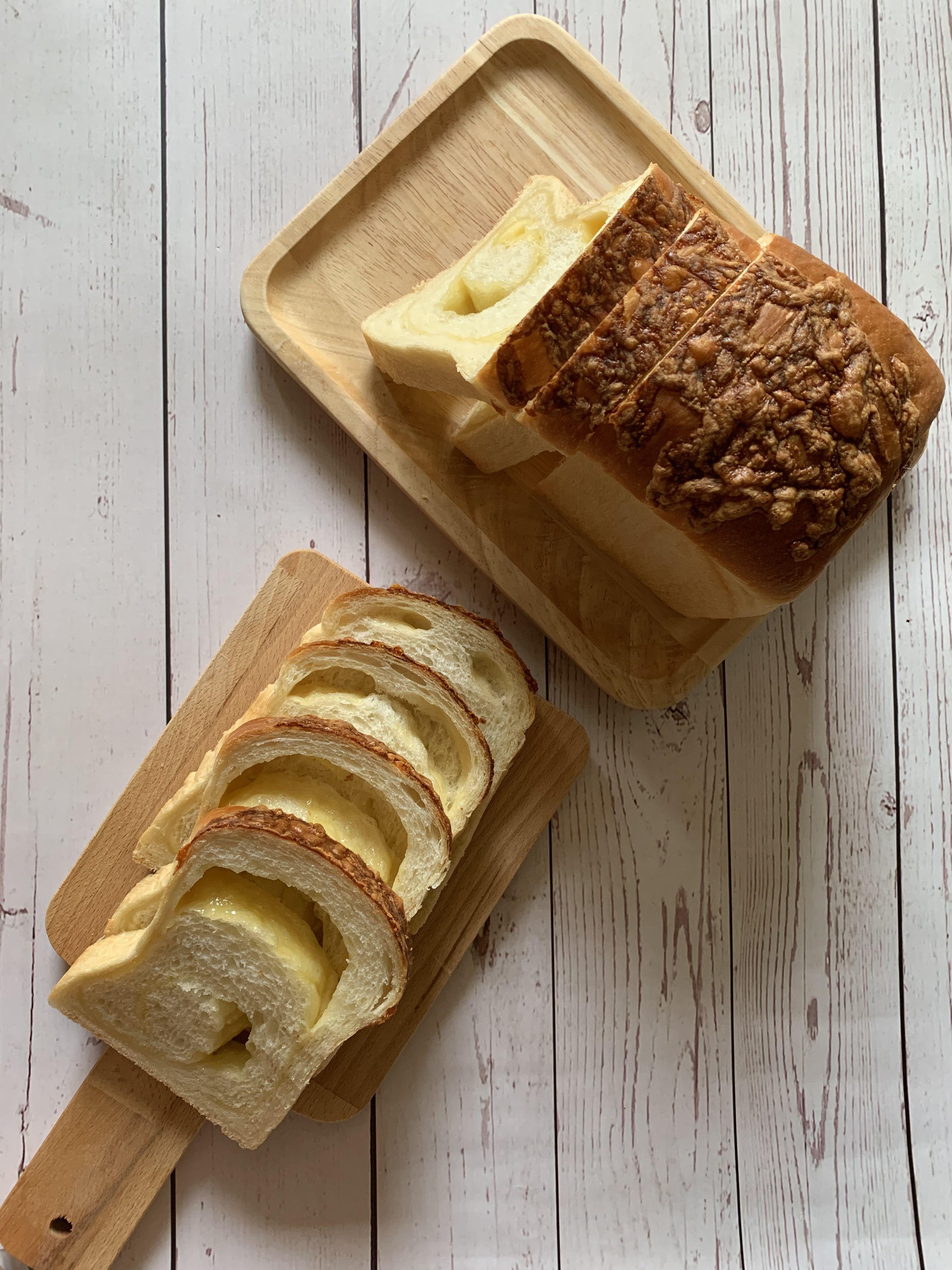 Sourdough cheese earthquake bread 600 gr loaf, Food & Drinks, Baked ...