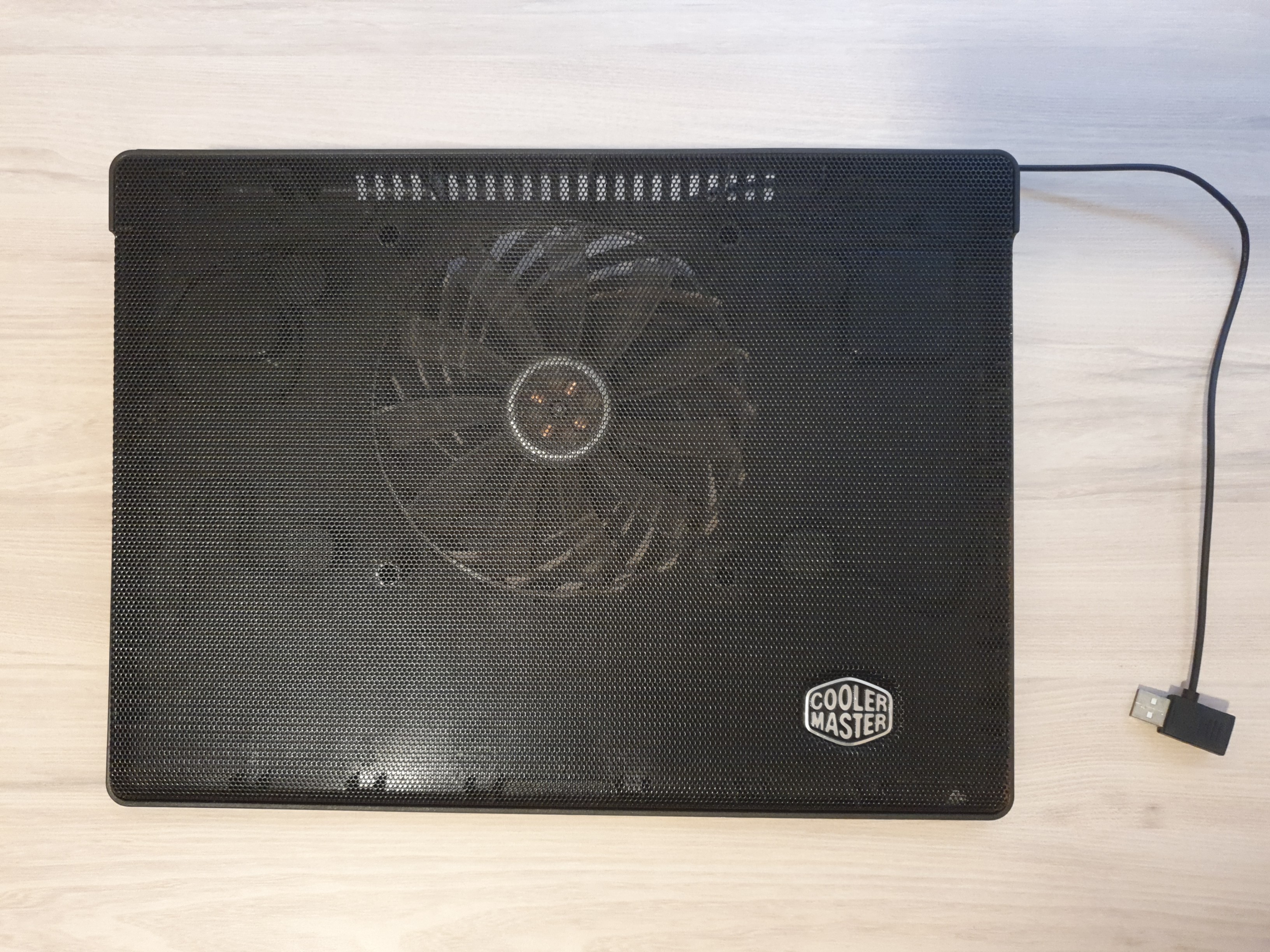 Cooler Master laptop cooler fan, Computers & Tech, Parts & Accessories ...