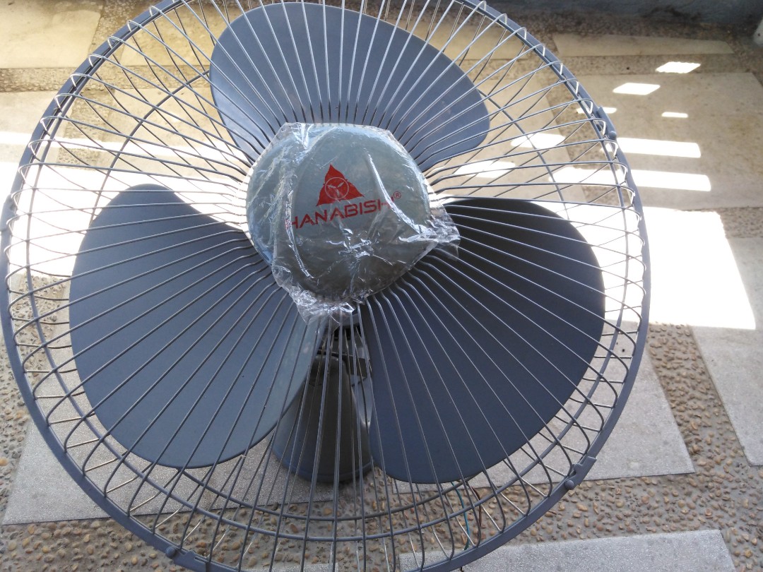 Hanabishi Rotator Ceiling Fan 16R, Furniture & Home Living, Lighting ...