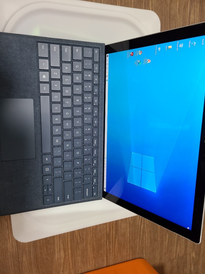 Microsoft Surface Pro 4, Computers & Tech, Laptops & Notebooks on Carousell