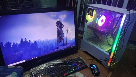 mid gaming pc set, Computers & Tech, Desktops on Carousell