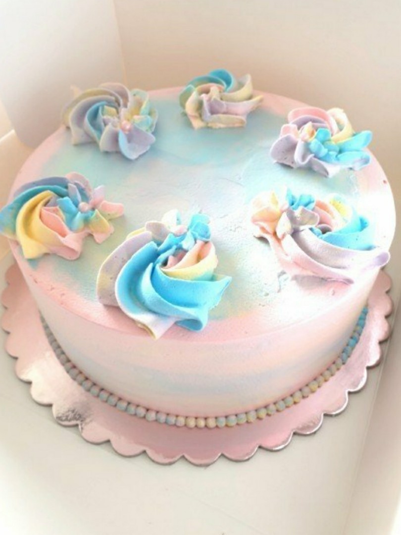 Paddle Pop Cake, Food & Drinks, Homemade Bakes on Carousell