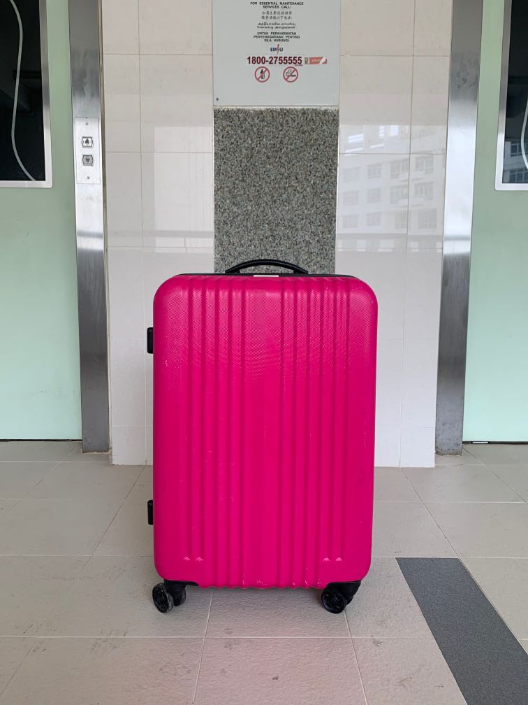 Slazenger Hot Pink TSA 002 24” 8 Wheel Luggage, Hobbies & Toys, Travel ...