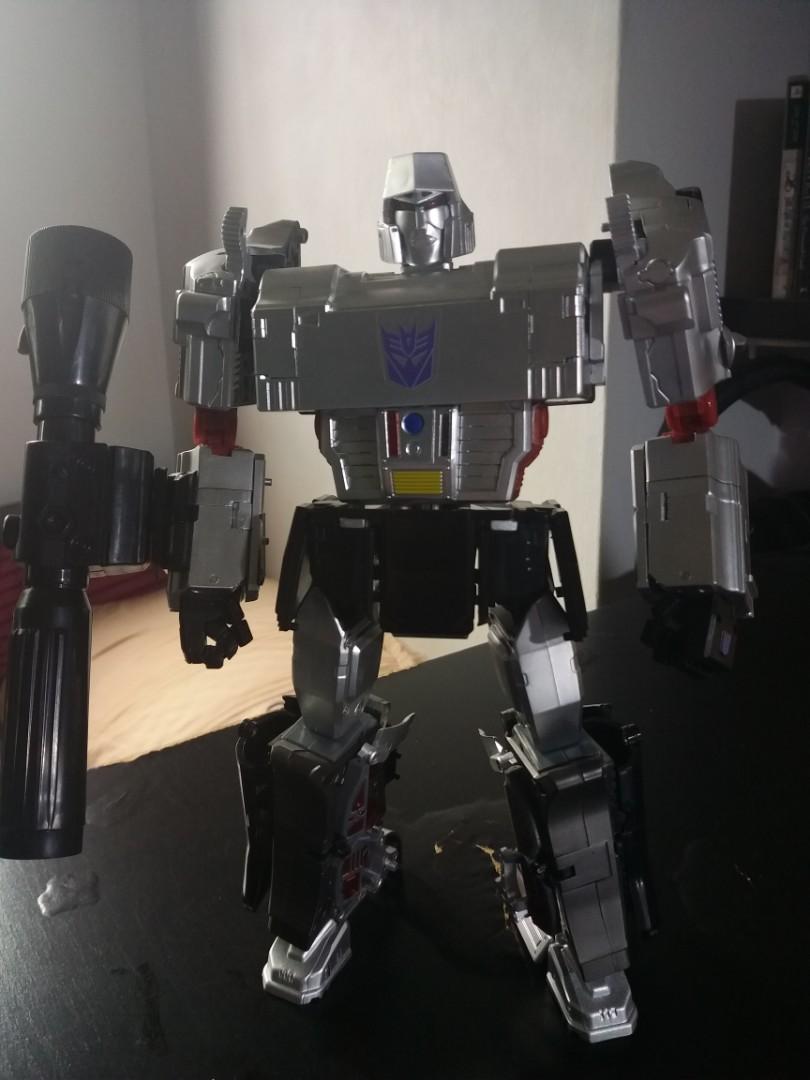 Transformers Megatron (X-Transbots/XTransbots/XTB Apollyon), Hobbies ...