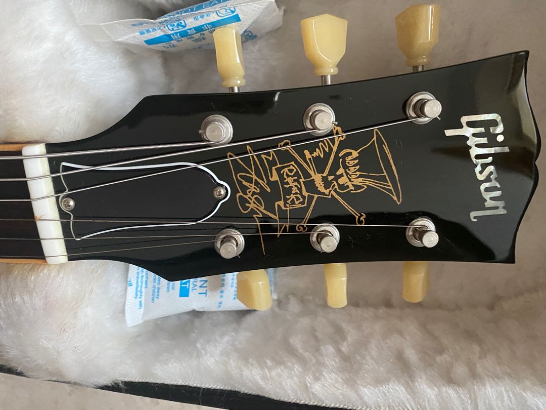 Gibson AFD, Hobbies & Toys, Music & Media, Musical Instruments on Carousell