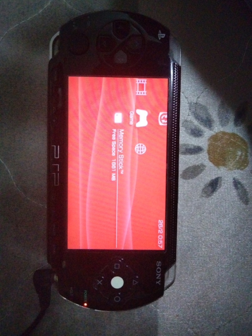Sony PSP1004, Video Gaming, Video Game Consoles, PlayStation on Carousell