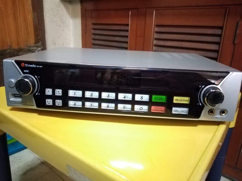 Videoke player, TV & Home Appliances, TV & Entertainment, Blu-Ray ...