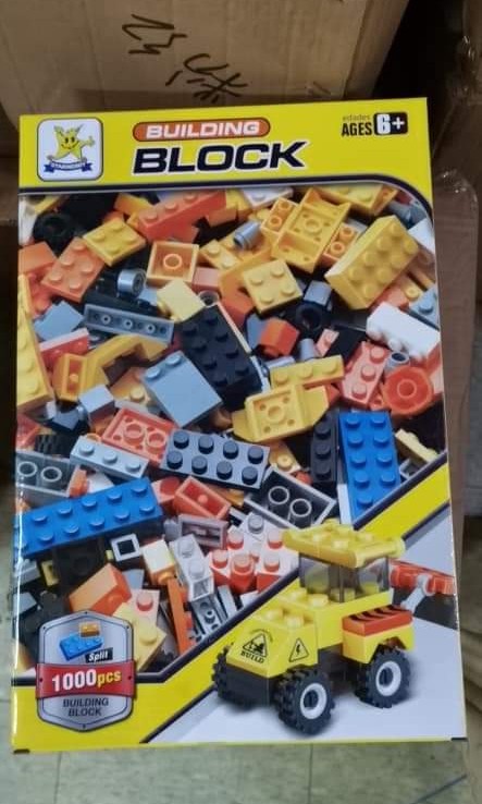 1000pcs building blocks, Hobbies & Toys, Toys & Games on Carousell
