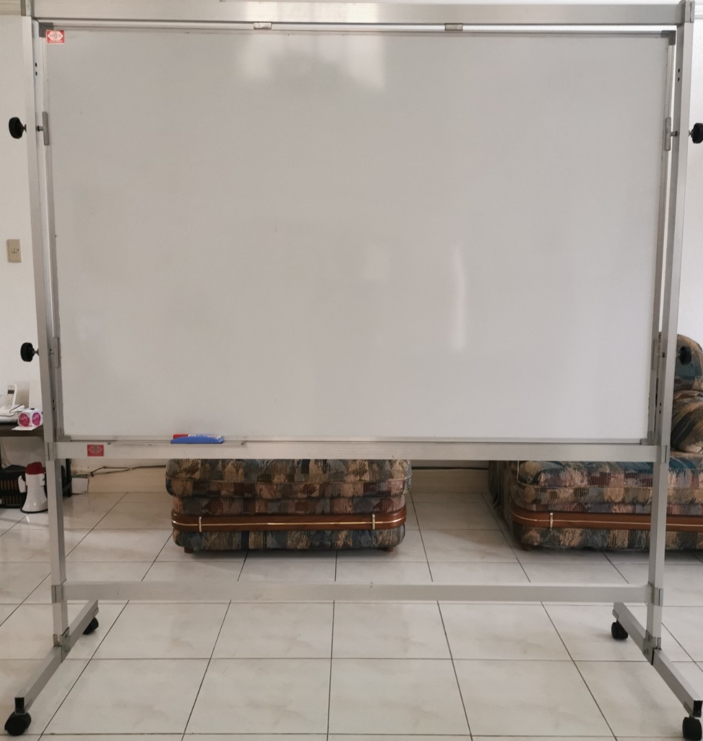 4 x 6 FT magnetic whiteboard / projector screen & zoom backdrop, TV ...