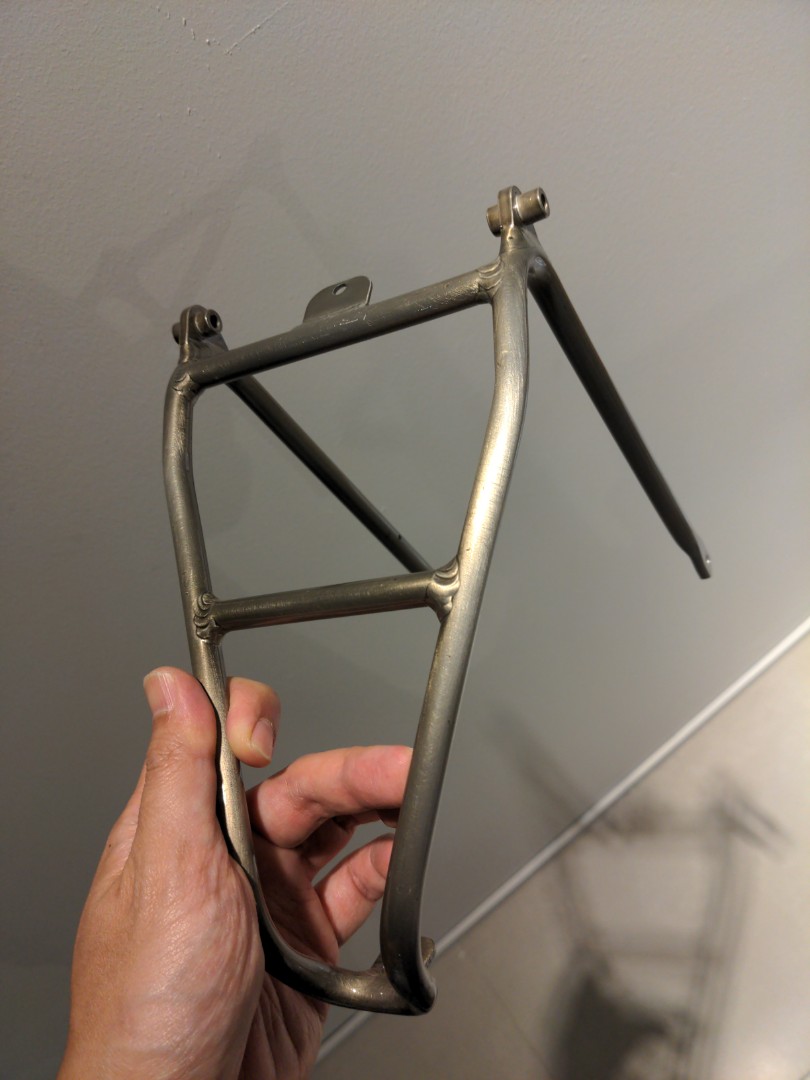 Brompton mini rack aluminium (glossy ti gray), Sports Equipment ...