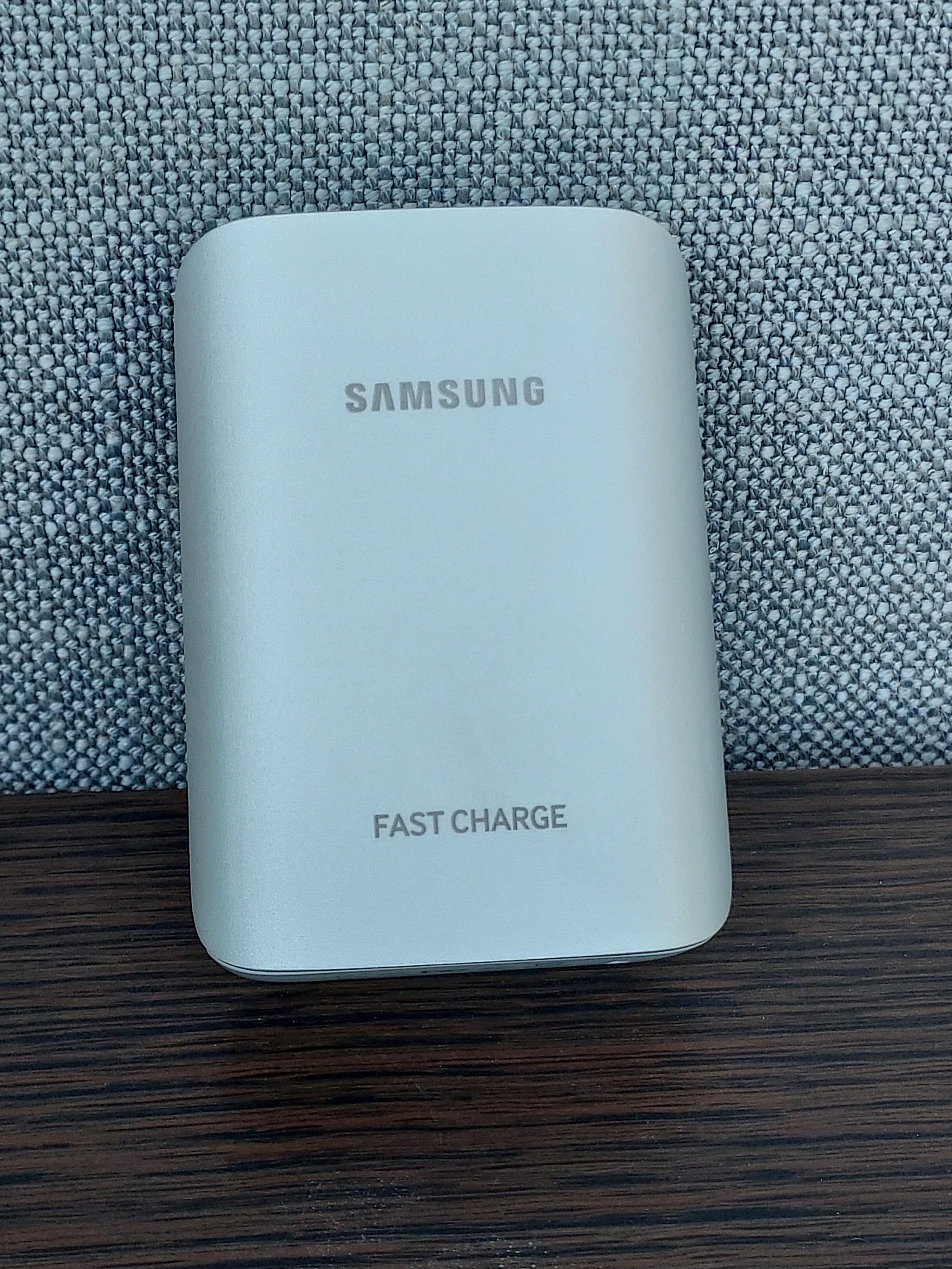 Samsung Fast Charge Battery Pack (Power Bank), Mobile Phones & Gadgets ...