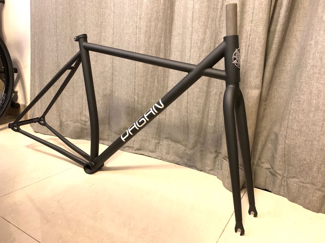 Fixed gear Pagan車架 梗牙 固齒 死飛 單速車 單車, 運動產品, 單車及配件, 單車 - Carousell