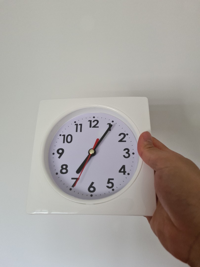 Free Daiso Clock, Hobbies & Toys, Stationery & Craft, Craft Supplies ...