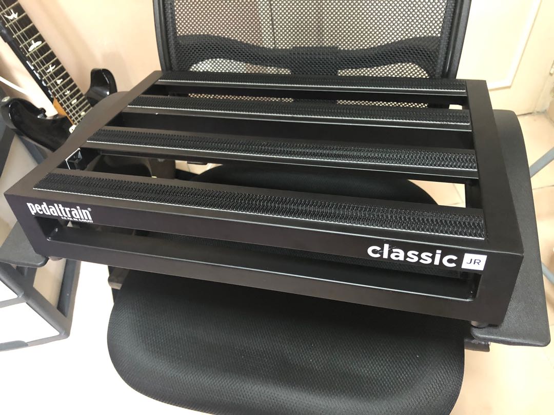 Pedaltrain Classic JR, Hobbies & Toys, Music & Media, Music Accessories ...