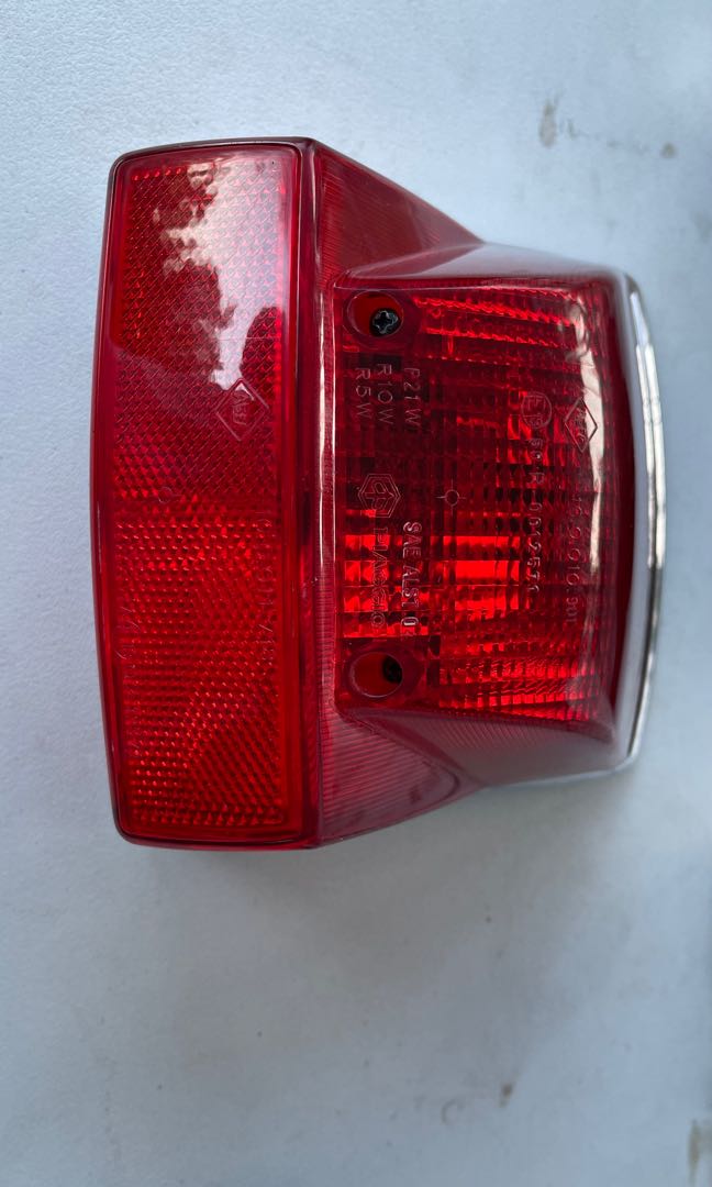Vespa PX 150 Tail Light Millenium, Motorbikes, Motorbike Parts ...