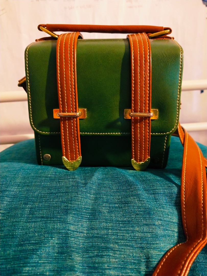 70s vintage bag, Women's Fashion, Bags & Wallets, Cross-body Bags on ...