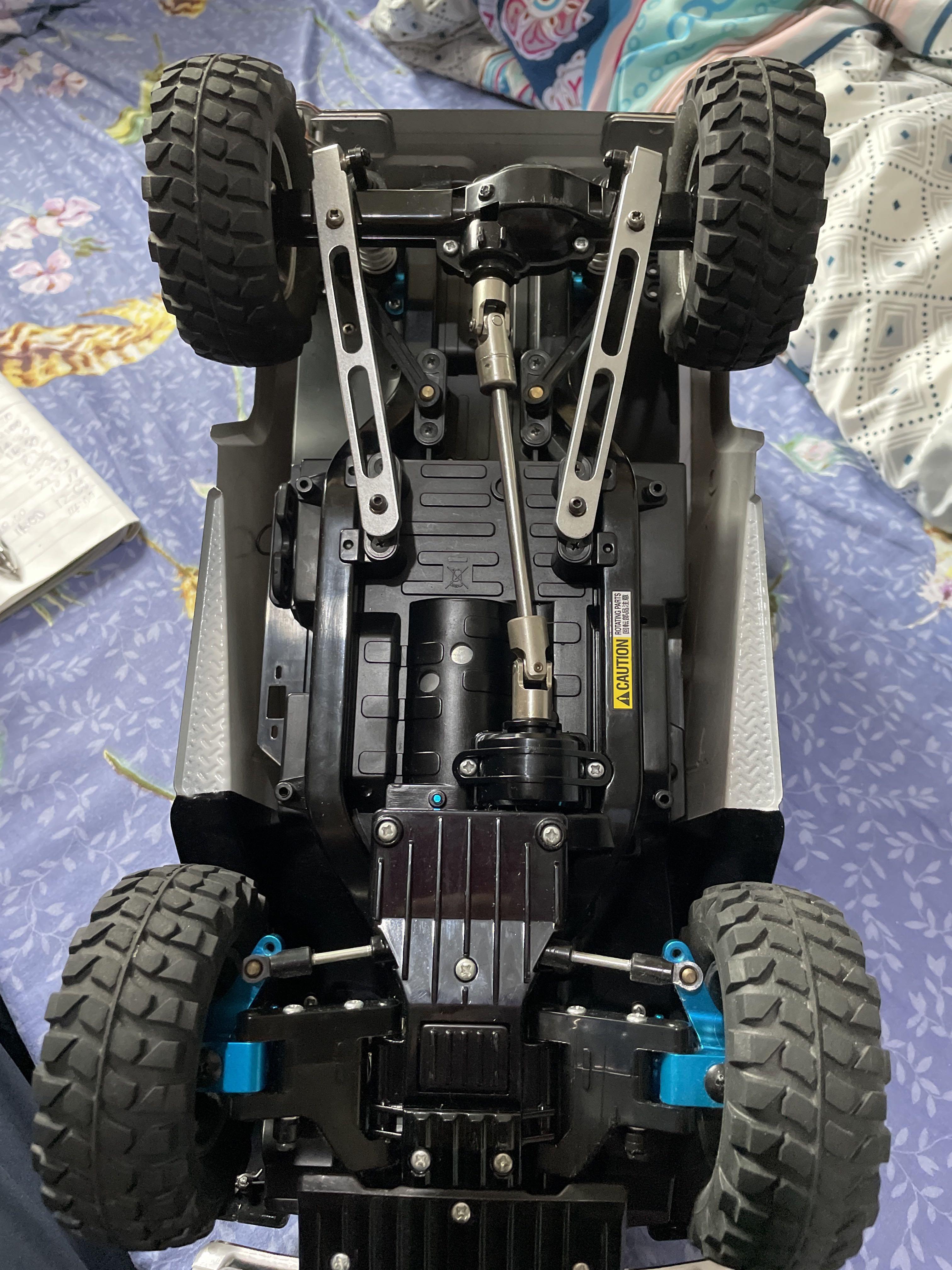 田宮 CC01 Chassis Toyota Land Cruiser 40, 興趣及遊戲, 收藏品及紀念品, 明星周邊 - Carousell