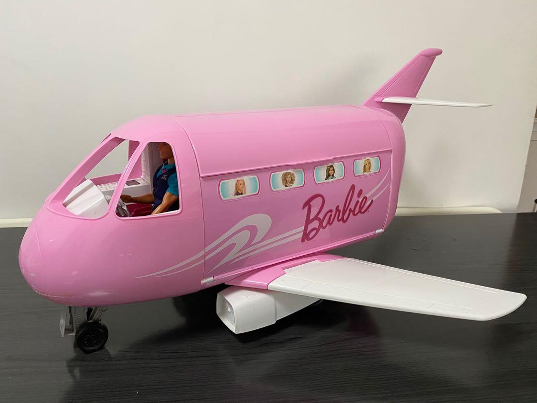 Barbie Aeroplane and Sports Car, 興趣及遊戲, 旅行, 旅遊 - 旅行必需品及用品 - Carousell
