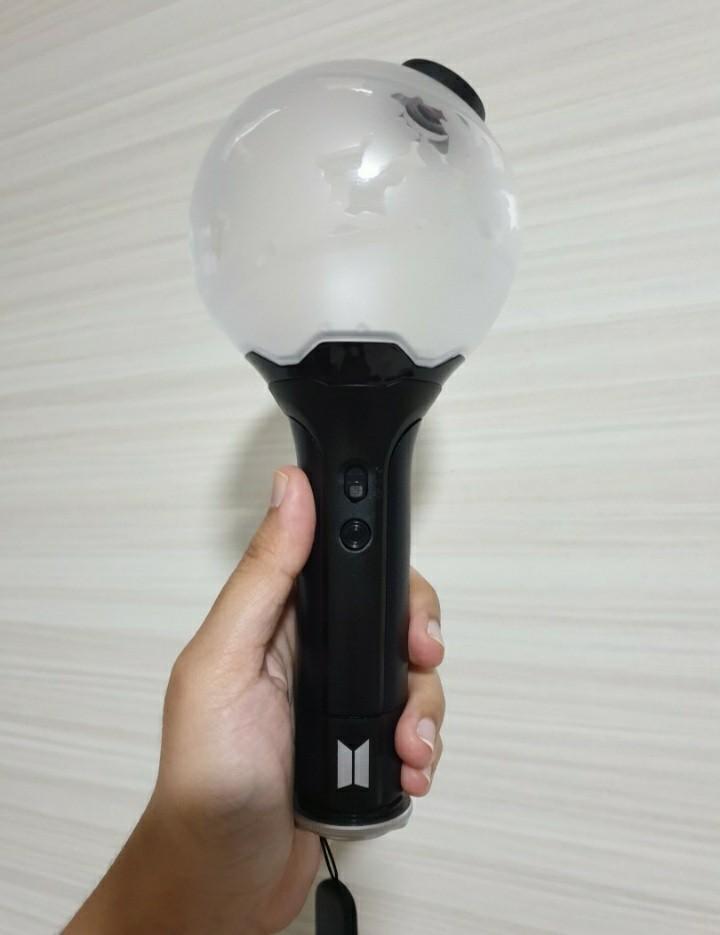 BTS Official Light Stick V3, Hobbies & Toys, Memorabilia & Collectibles ...
