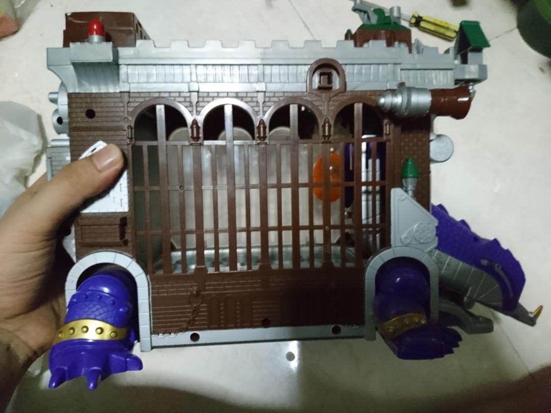 Castle Doran Kamen Rider Kiva Bandai, Hobbies & Toys, Collectibles ...