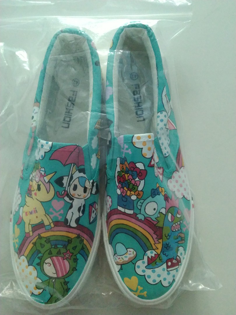 Hand draw shoes, Women's Fashion, Footwear, Sneakers on Carousell