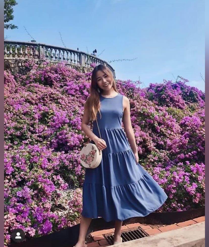 Hollyhoque Inga Three Tiers Midi dress, Women's Fashion, Dresses & Sets ...