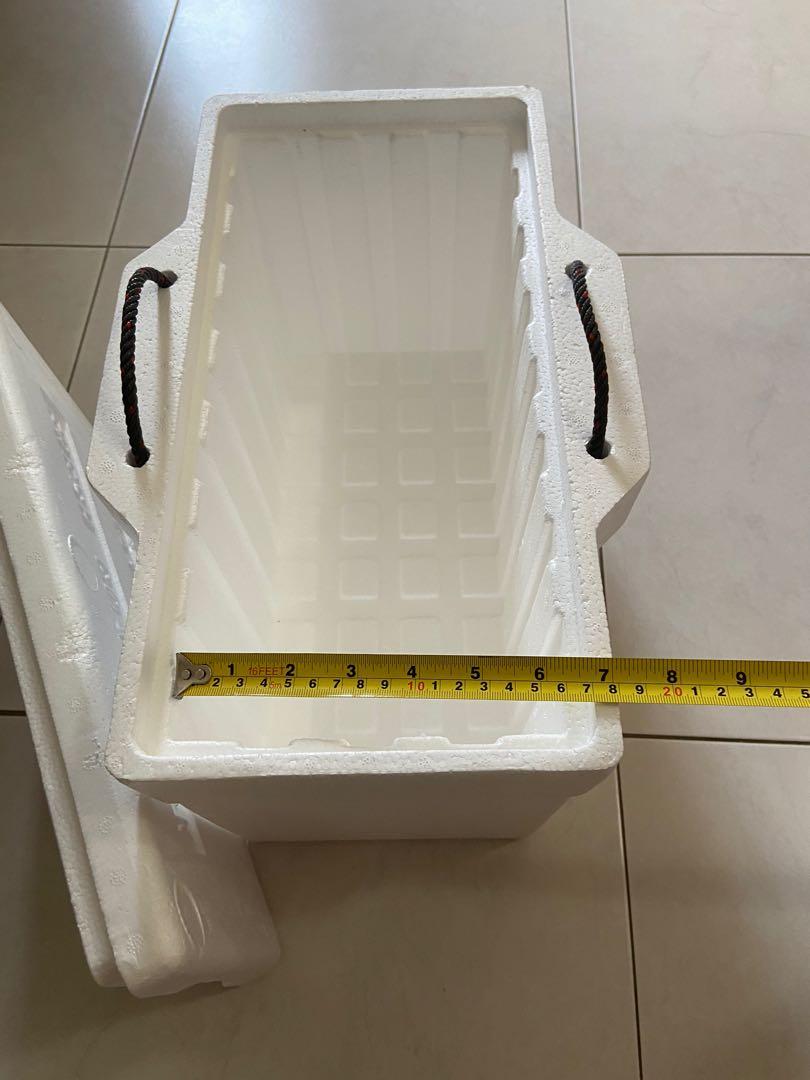 Ice Box / Styrofoam Box with handle and cover, Everything Else on Carousell