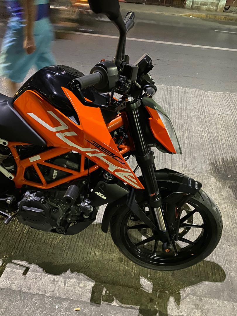 KTM duke 390 v2 2017 swap ok , Motorbikes, Motorbikes for Sale on Carousell