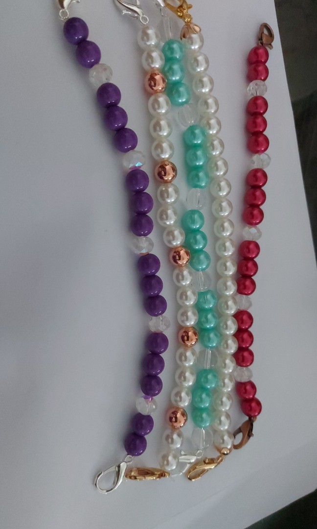 Mask/hijab connector, Health & Nutrition, Face Masks & Face Shields on ...