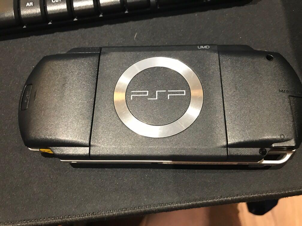 Sony Playstation PSP 1006, Video Gaming, Video Game Consoles ...