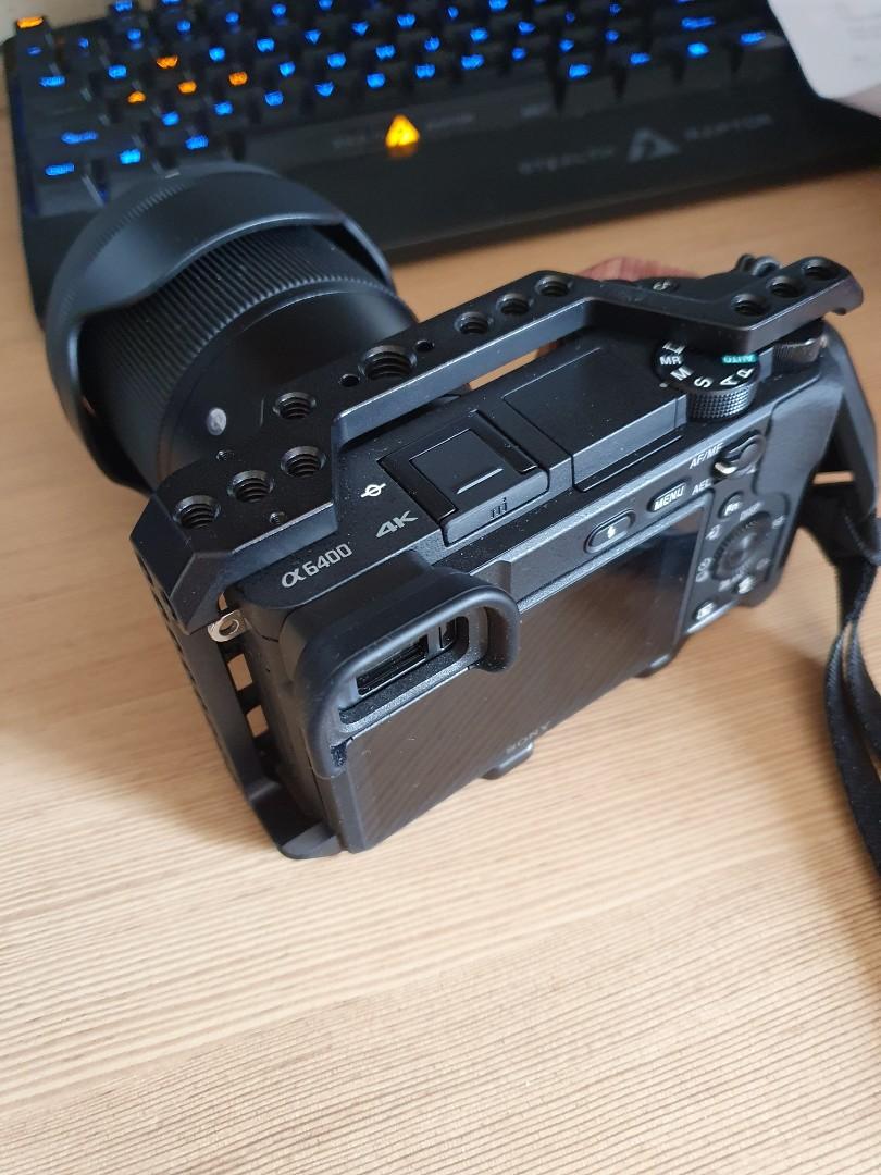 Sony A6400 Body with Smallrig + Wooden Handle, Photography, Cameras on ...