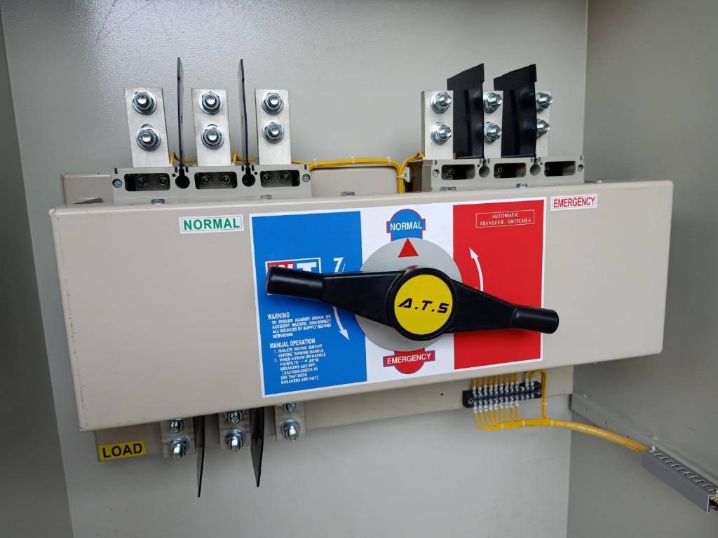 Automatic and Manual Transfer switch 230V and 440V 100A 225a 400a 600A ...