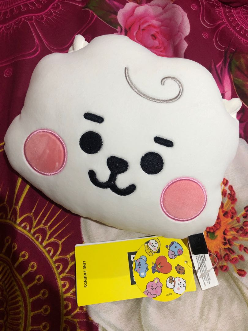 BT21 Car Headrest Cushion, Hobbies & Toys, Memorabilia & Collectibles ...