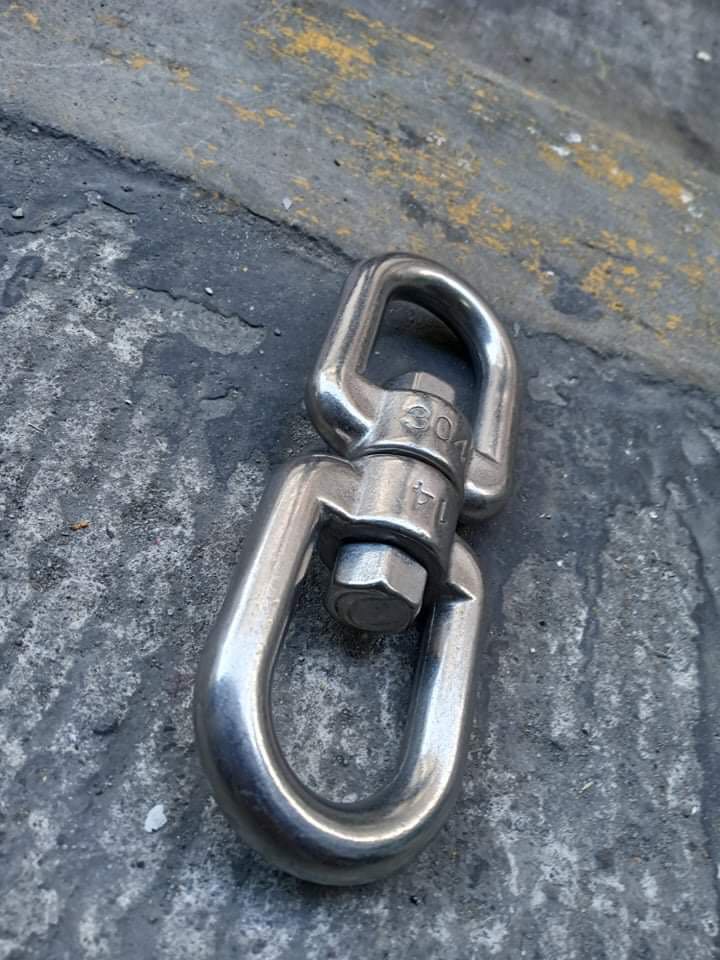 Double end swivel pulley, Furniture & Home Living, Home Improvement ...