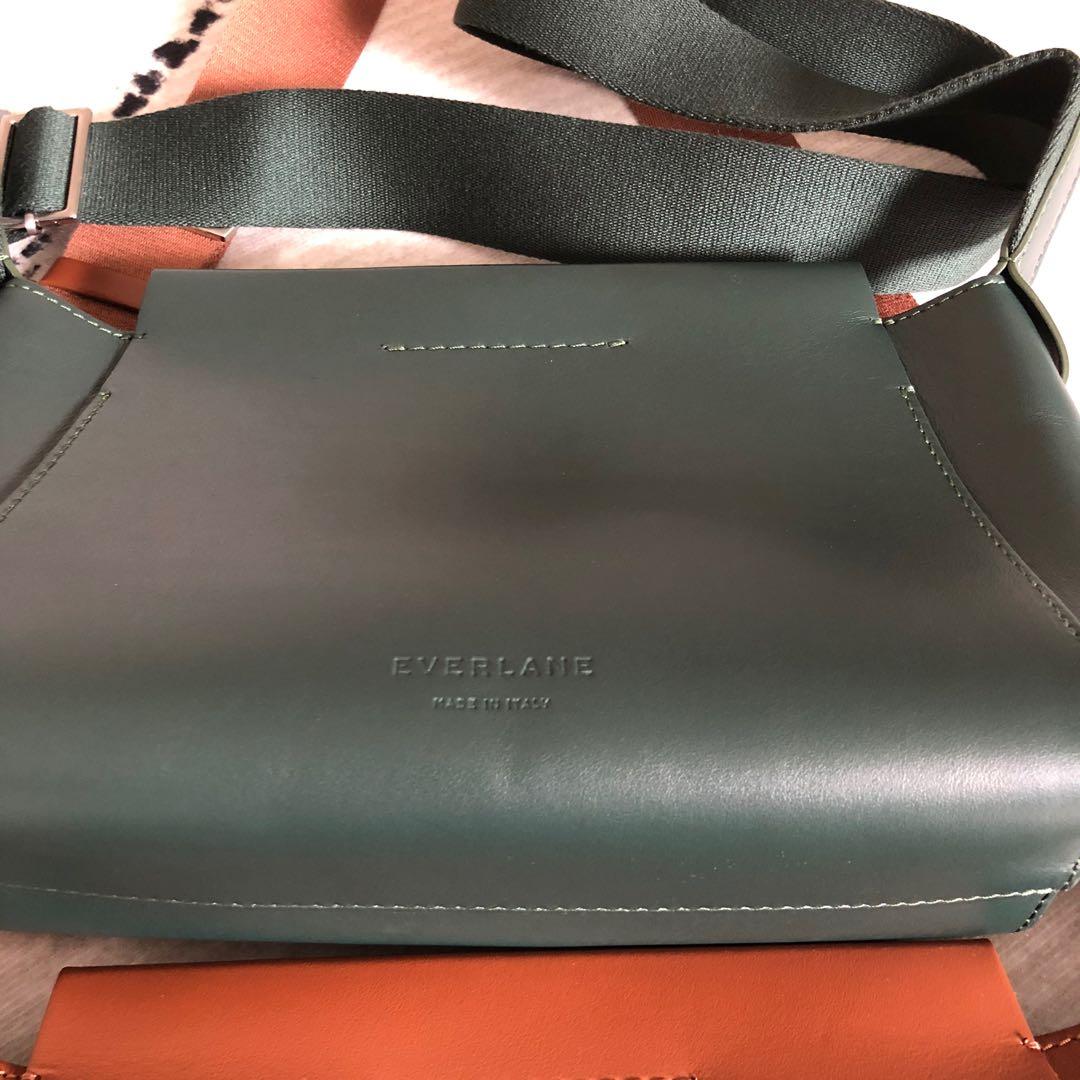 Everlane Mini Form Bag Green, Women's Fashion, Bags & Wallets, Cross ...