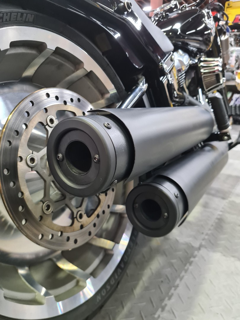 Harley Fatboy Exhaust, Motorcycles, Motorcycle Accessories on Carousell