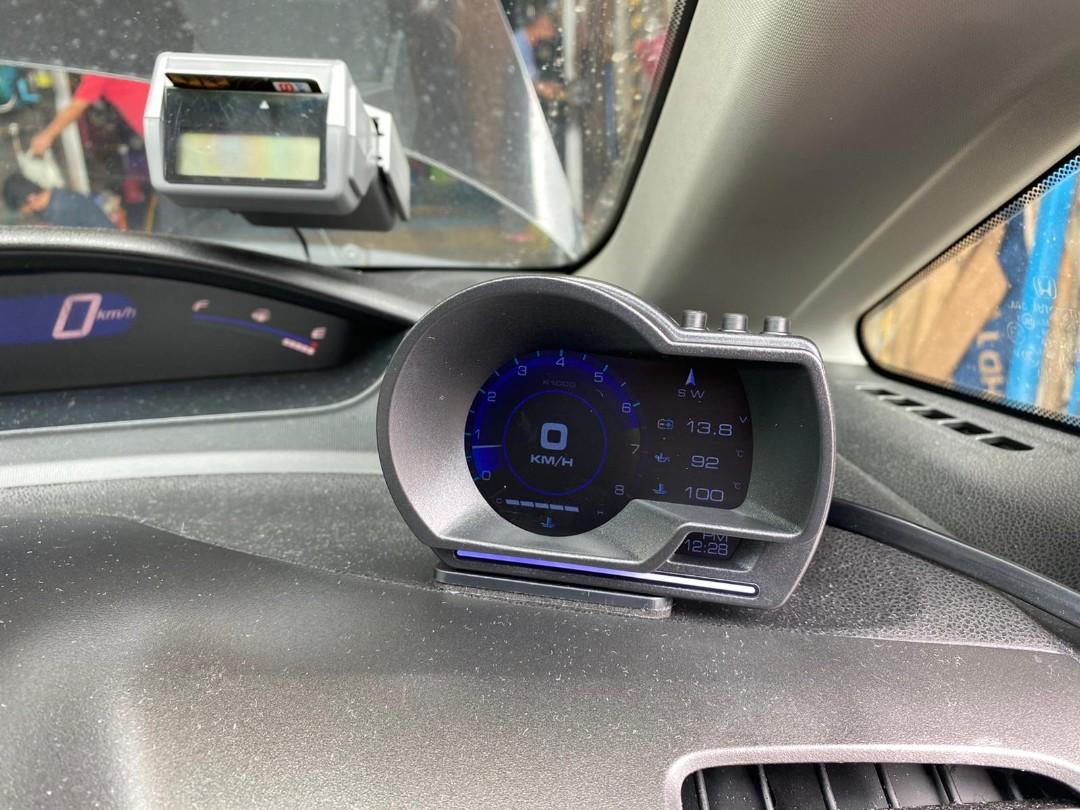 Honda Civic FD2 OBD2 Gauge, Car Accessories, Accessories on Carousell