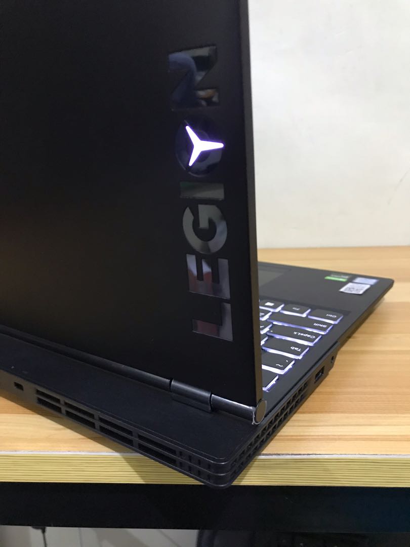 lenovo legion Y7000 2019/ core i5-9th generation/ 8gb ram/ 256gb ssd ...