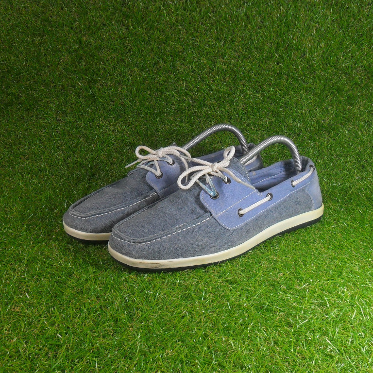 Sepatu Sneaker BOY LONDON Original Authentic Second, Fesyen Pria ...