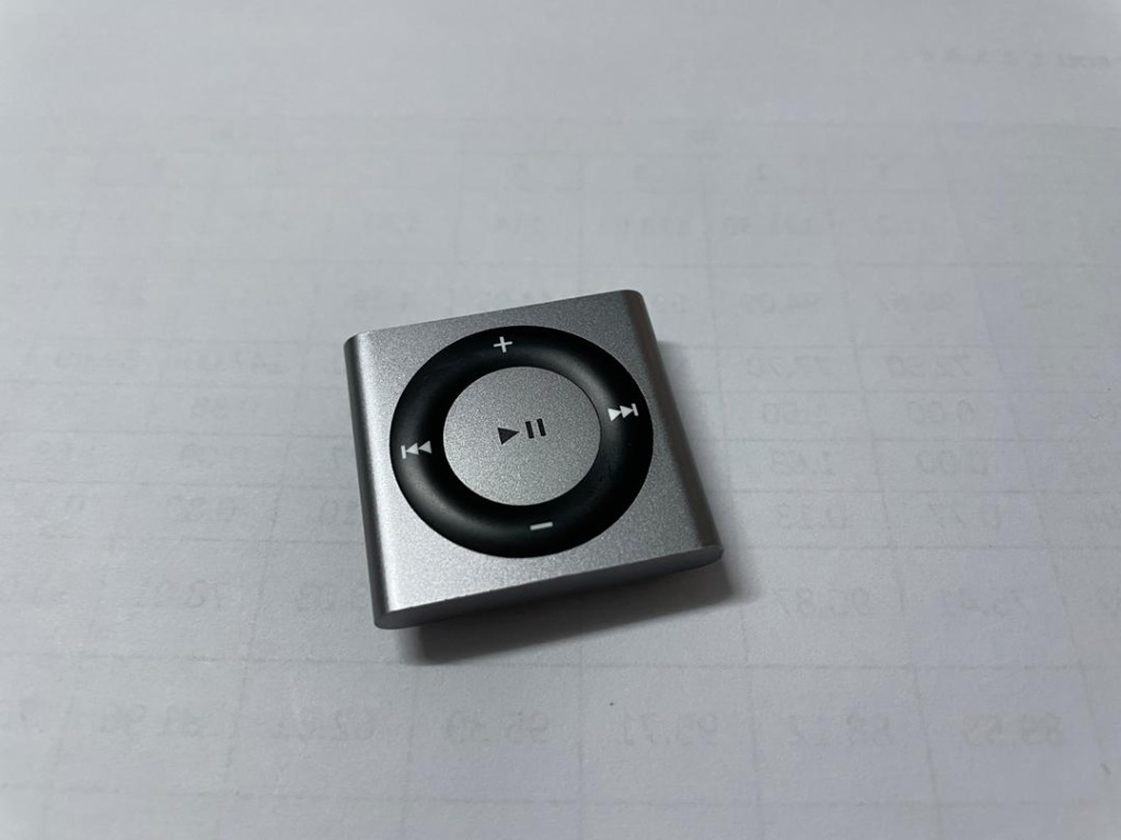 Apple Ipod Shuffle 4th Gen, Audio, Portable Audio Accessories on Carousell