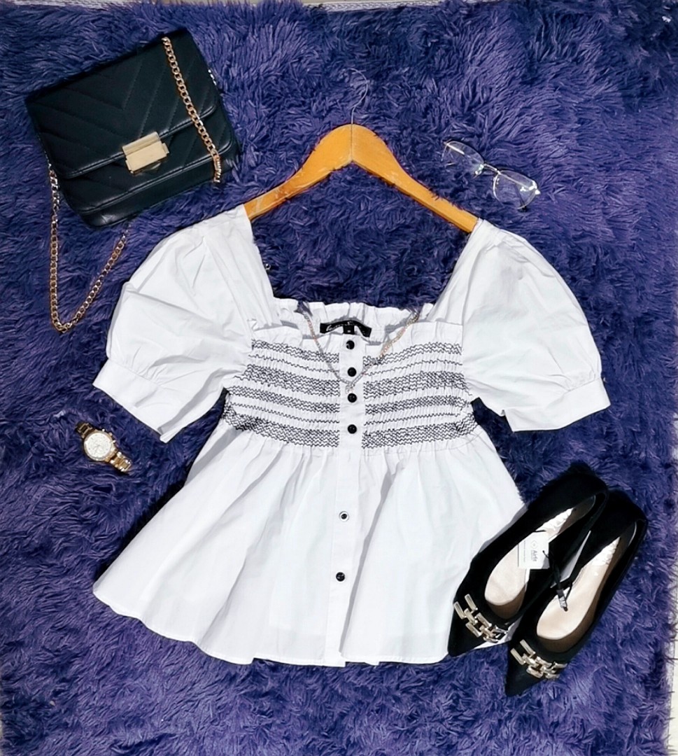 Dainty cute top, Women's Fashion, Tops, Blouses on Carousell