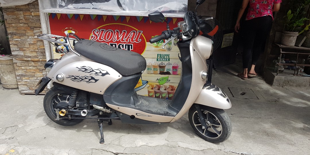 Ebike, scoopy style, Motorbikes, Motorbikes for Sale on Carousell