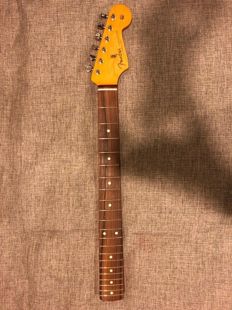 Fender Classic Series Nitro Lacquer 60's Stratocaster Neck For Sale ...