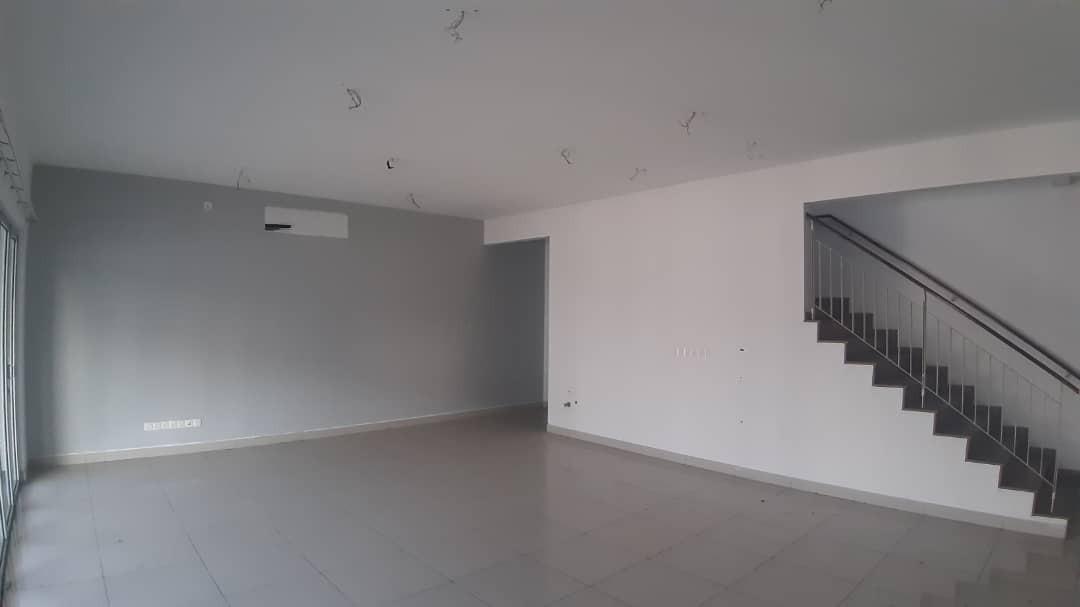 Freehold Hyperlink Crista Elmina East Garden Denai Alam Shah Alam ...