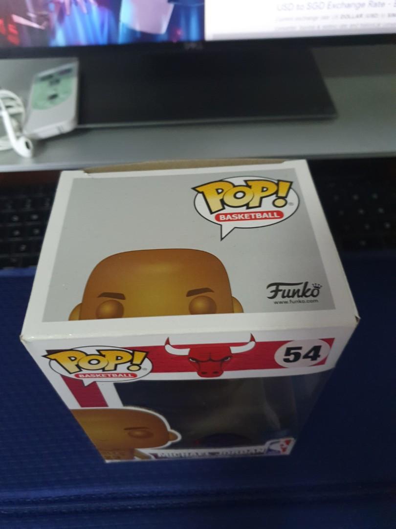 Funko Pop Michael Jordan (Slam Dunk) (Bronze), Hobbies & Toys, Toys ...