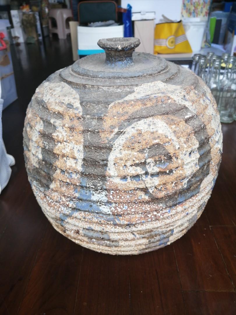 Vintage Original Iskandar Jalil Jar/Pottery, Food & Drinks, Local Eats ...